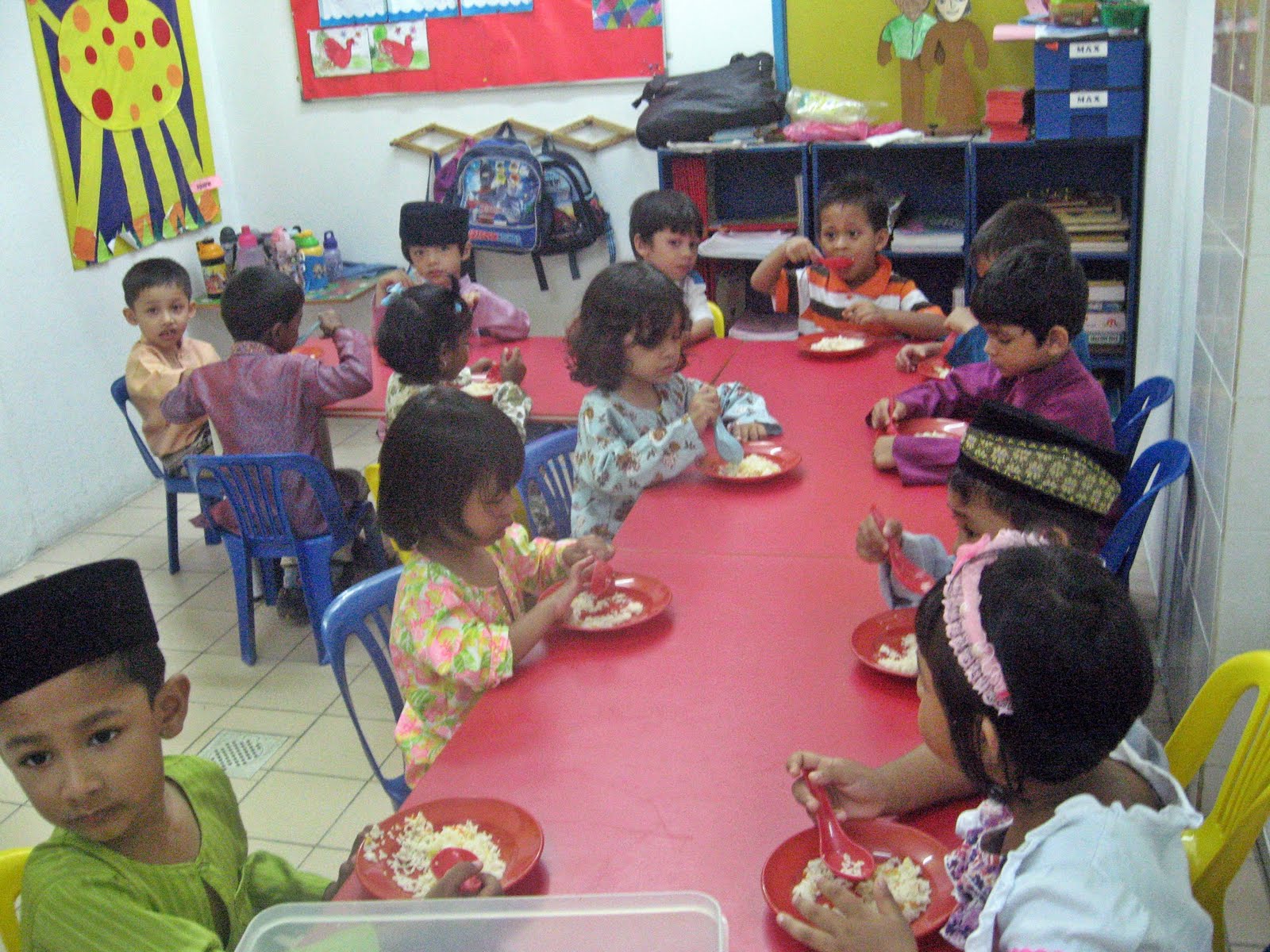 Tadika Sinaran Intelek: Merdeka Raya And Happy Malaysia Day