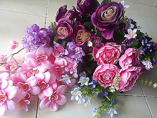 Stay Cool, Be A Better You....: ENTRI 131 : GUBAH BUNGA UNTUK HANTARAN.