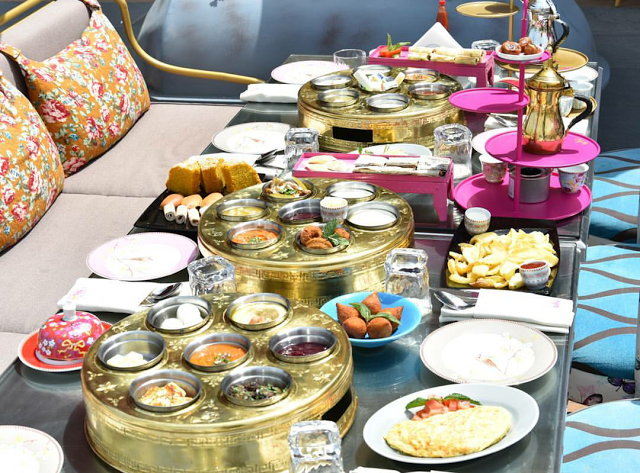 Ladies who do lunch in Kuwait: Review: Zwarah, Old Souq, Grand Avenues :O)