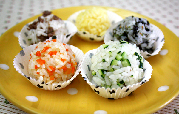 Easy Make A Jumeokbap - Simple Cooking