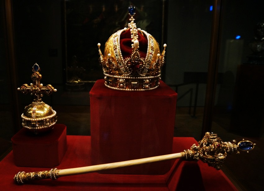 kezzela 2: 13 of the most famous and expensive crowns in the world