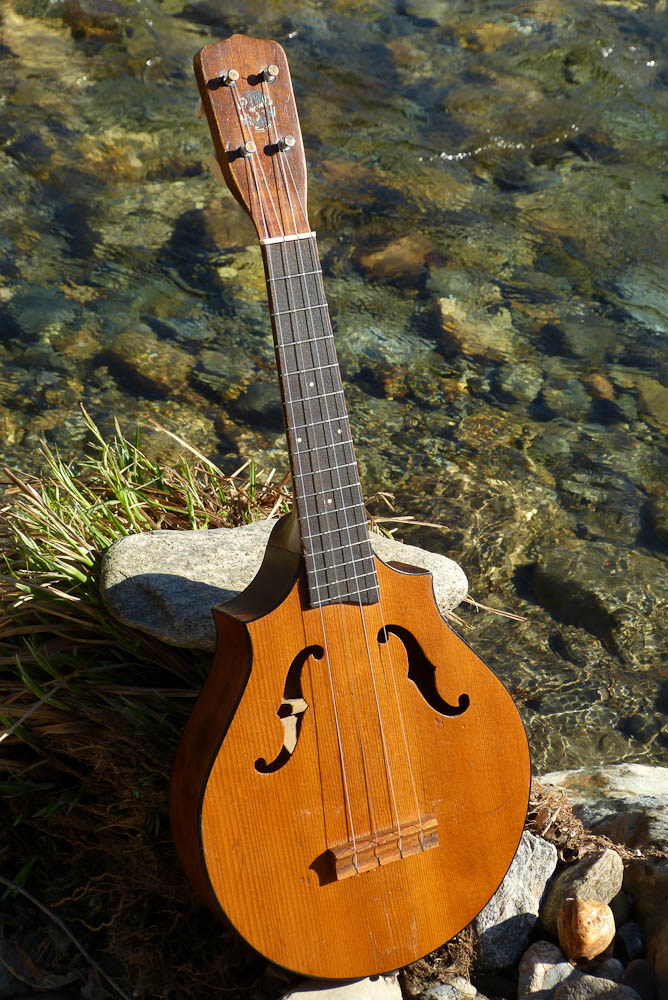 c.1935 Regal "Two Point" Concert Ukulele
