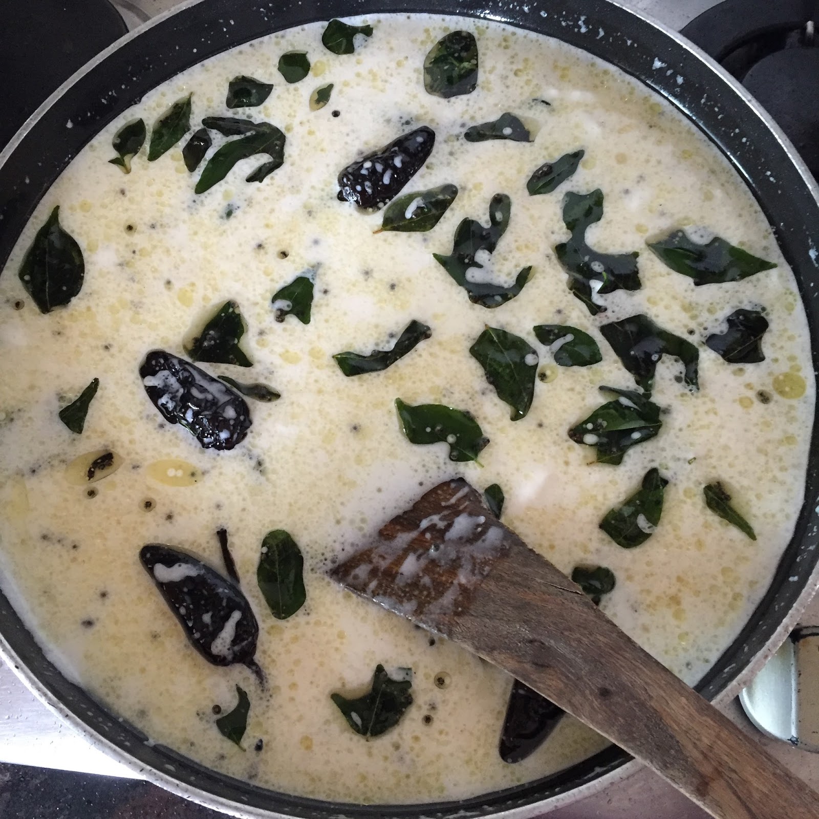 MASTERCHEFMOM: Mor Kali | Mor Koozh | Tamilnadu Special Tiffin | How to ...