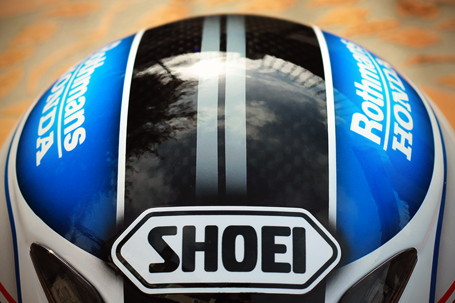 Racing Helmets Garage: Shoei XR-1000 "Rothmans Honda" by RAER The Barbarian