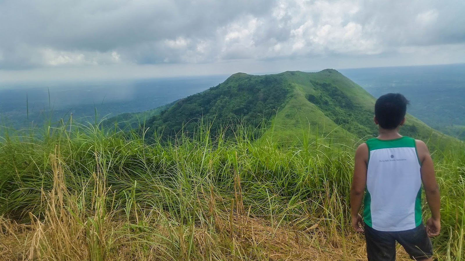 Ikalahan: Mt. Apayang