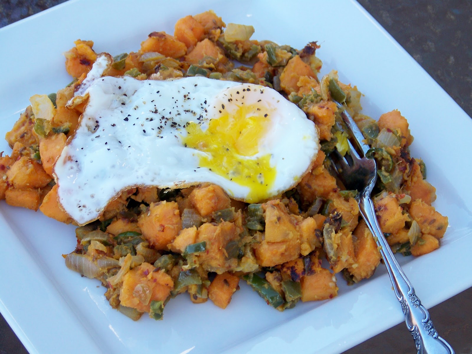 Kitchen Simmer: Spicy Sweet Potato Hash