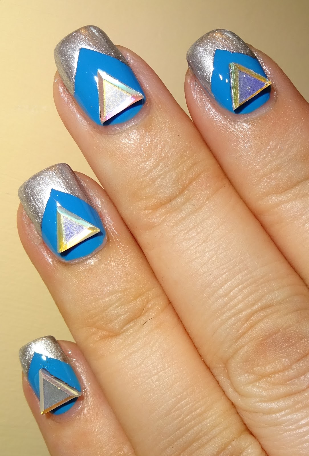 Wendy's Delights: Triangle AB Nail Art Gems from Charlies Nail Art