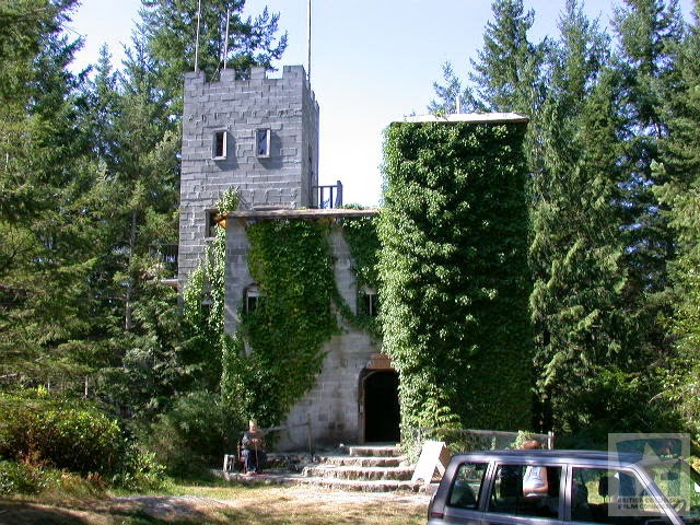 Wolf bluff castle-cortes island | Reality Tours & Travel