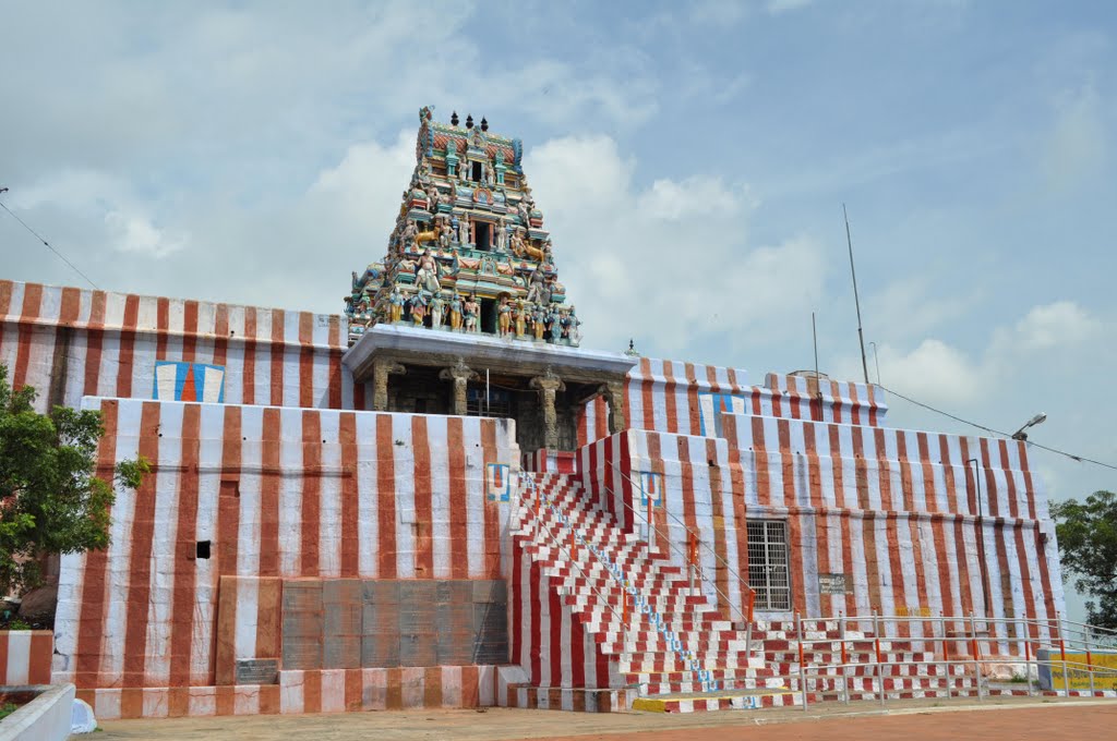 Tamilnadu Tourism: Prasanna Venkatachalapathy Temple, Perumalmalai ...