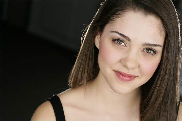 Andrea Ross's Instagram, Twitter & Facebook on IDCrawl