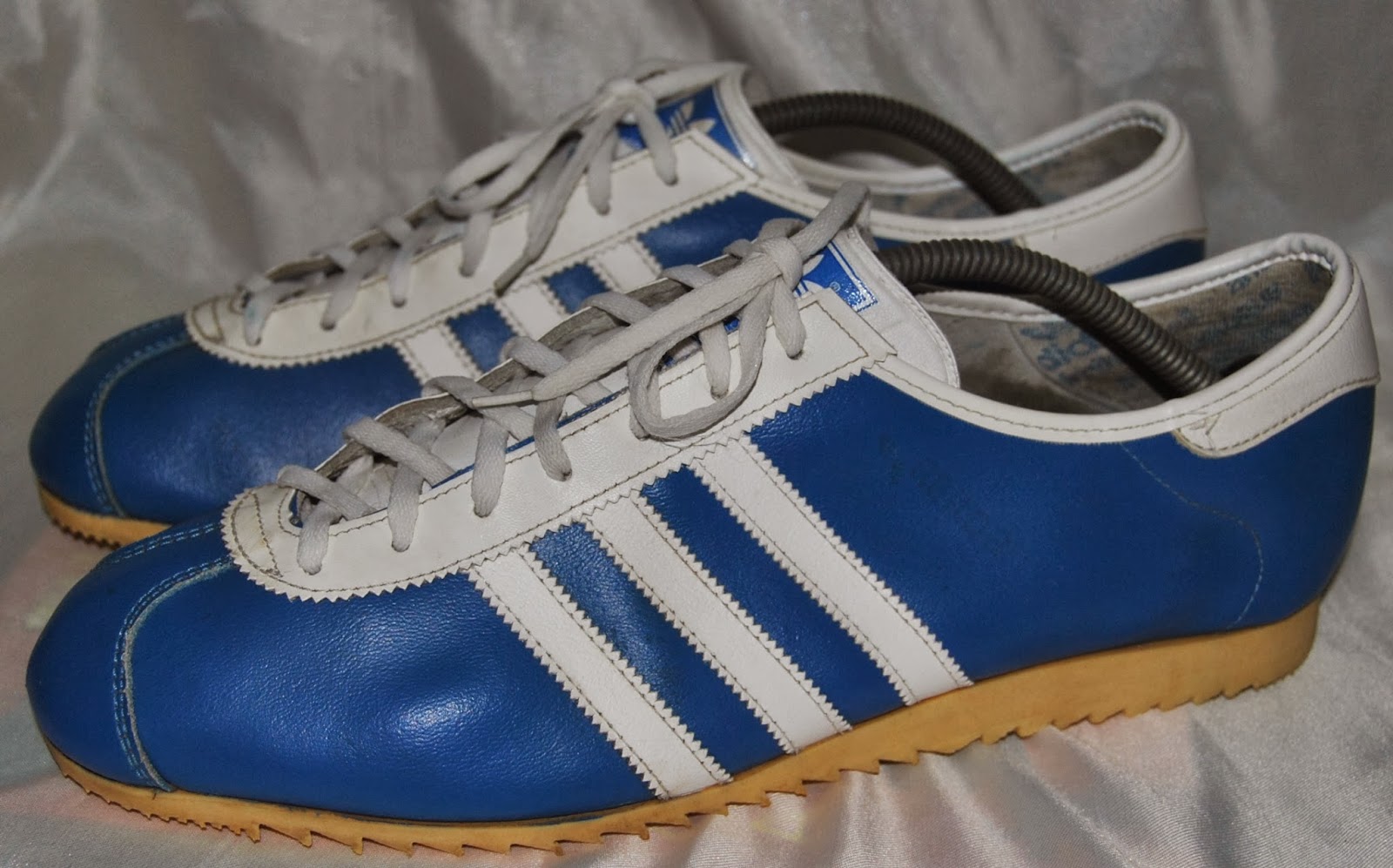 Kopa Bundle: Vintage Adidas Rekord Austria shoes-10UK