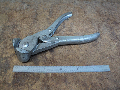 The Whole Garage Catalogue: A Compound Leverage End Cutting Nipper