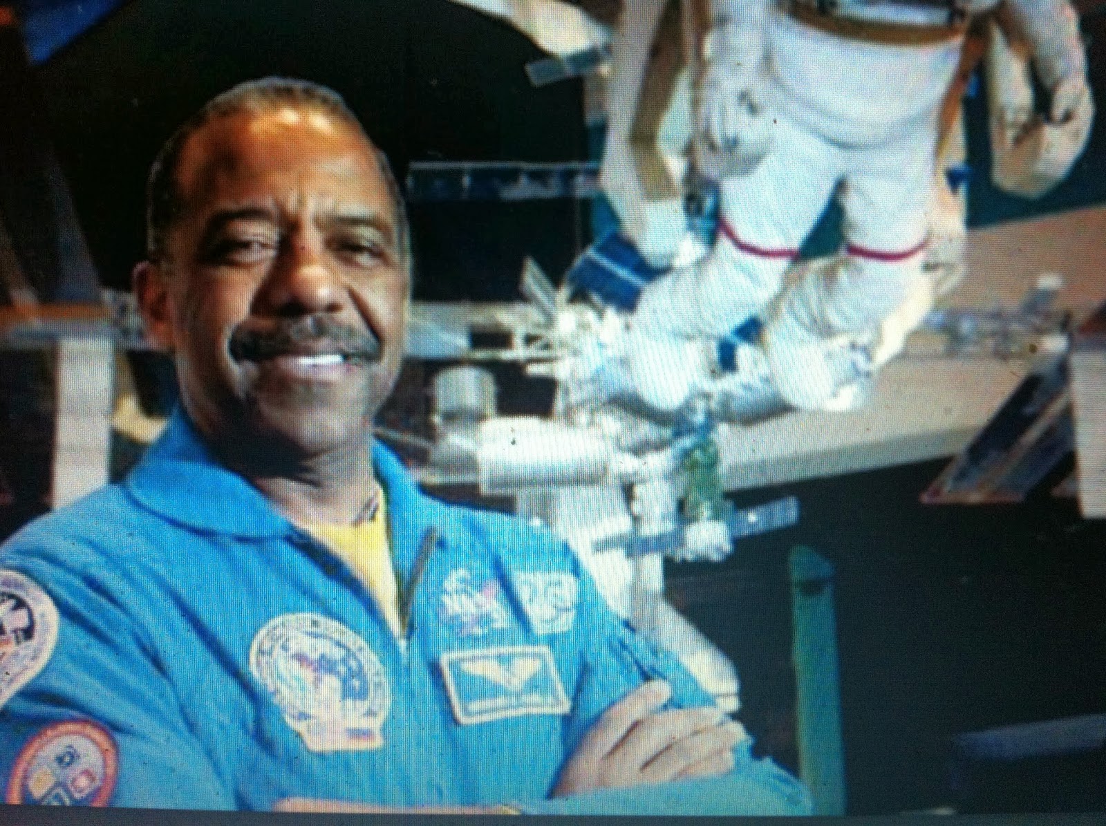 THE BLACK SOCIAL HISTORY:: BLACK SOCIAL HISTORY : AFRICAN AMERICAN " Dr ...