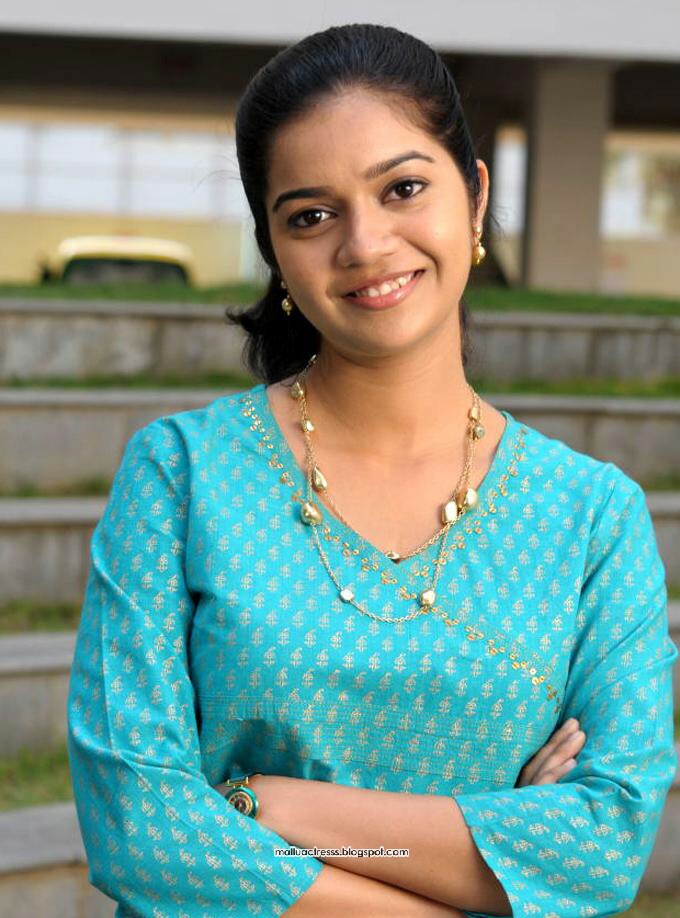 tattoo barbie 2012: Actress Swathi new stills