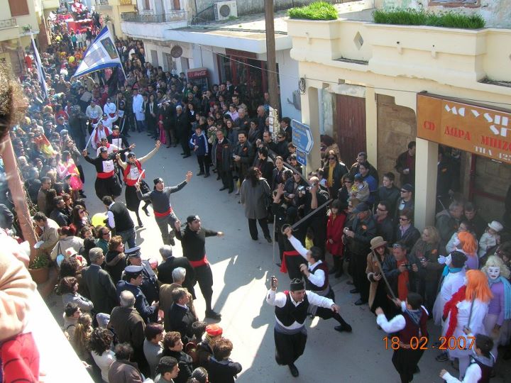 Maro's kindergarten: ΑΠΟΚΡΙΕΣ, ΕΠΟΠΤΙΚΟ ΥΛΙΚΟ, ΔΡΑΣΤΗΡΙΟΤΗΤΕΣ ΚΑΙ ΤΡΑΓΟΥΔΙΑ