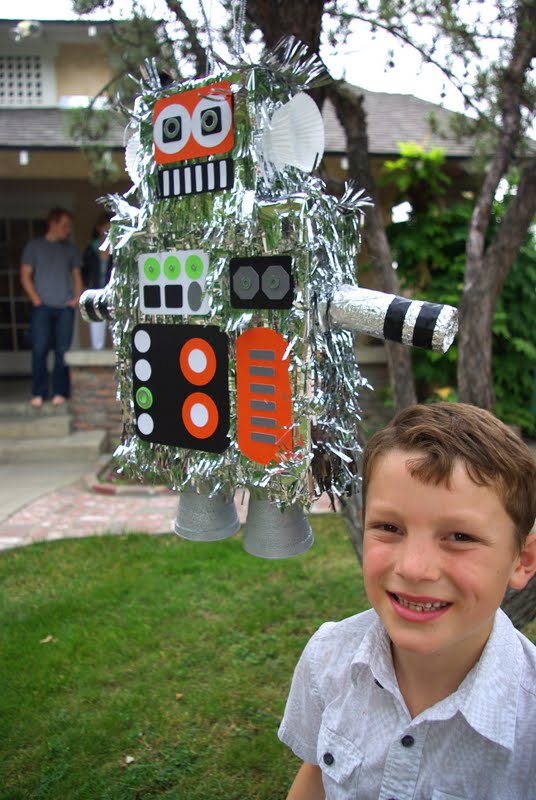 Robot Birthday Party – Part II (The Pinata) | Oleander + Palm