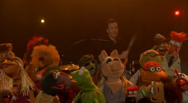 Beverly News - Celebrity Gossip | Hollywood Gossip | Entertainment News ...