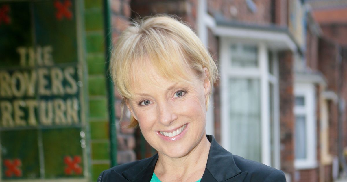 Coronation Street Blog: Fantasy Christmas Panto Lookalikes