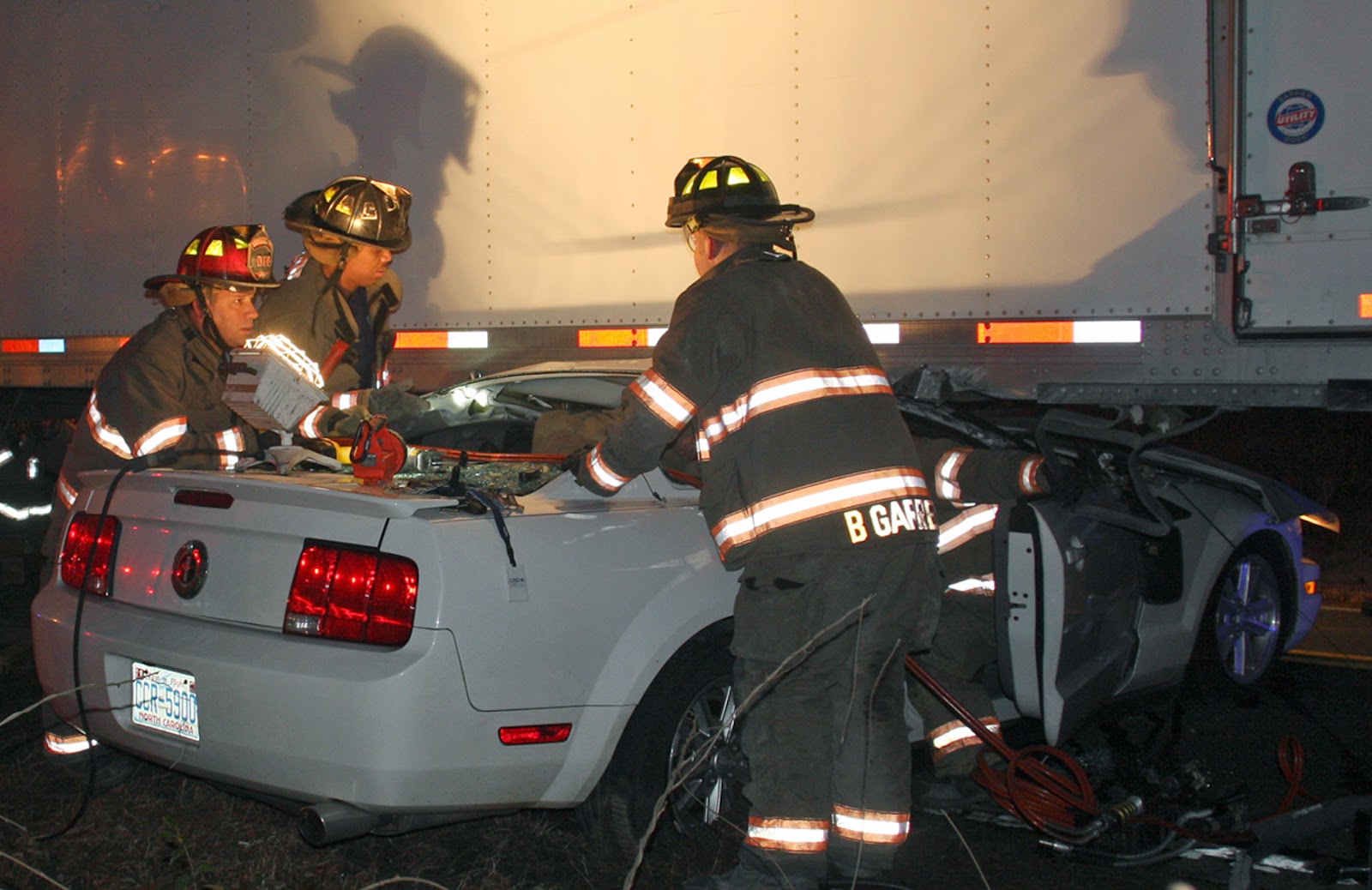 Julian Harrison Fotos: Durham firefighters rescue man trapped beneath ... Julian Harrison Fotos: Durham firefighters rescue man trapped beneath ...