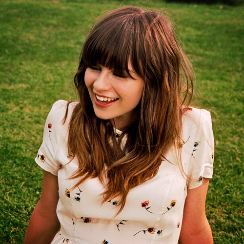 Conheça Gabrielle Aplin - Danielle Toussaint