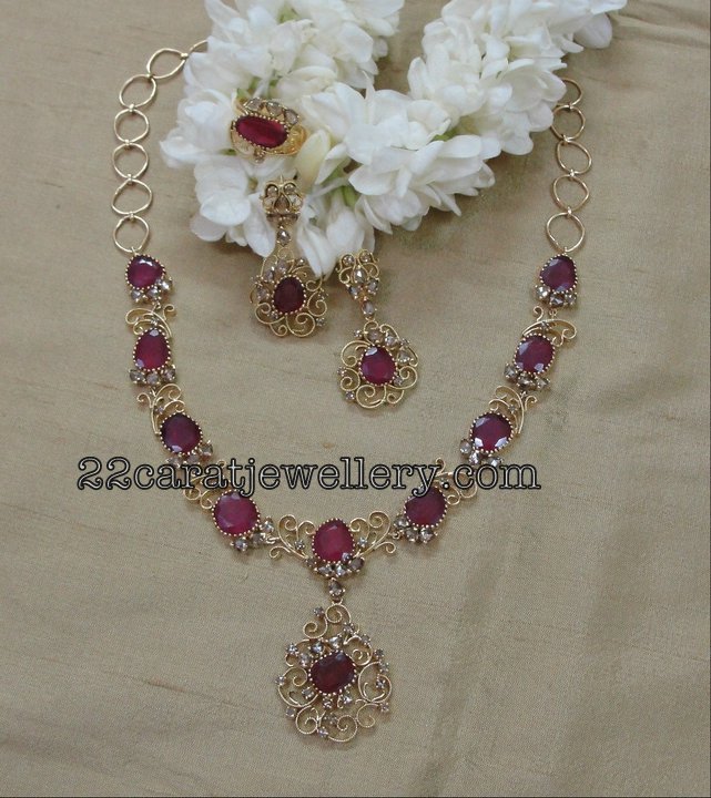Round Ruby Elegant Set - Jewellery Designs