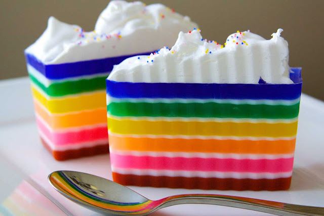Cara Membuat Rainbow Cake Beserta Gambarnya | Gadisjasma