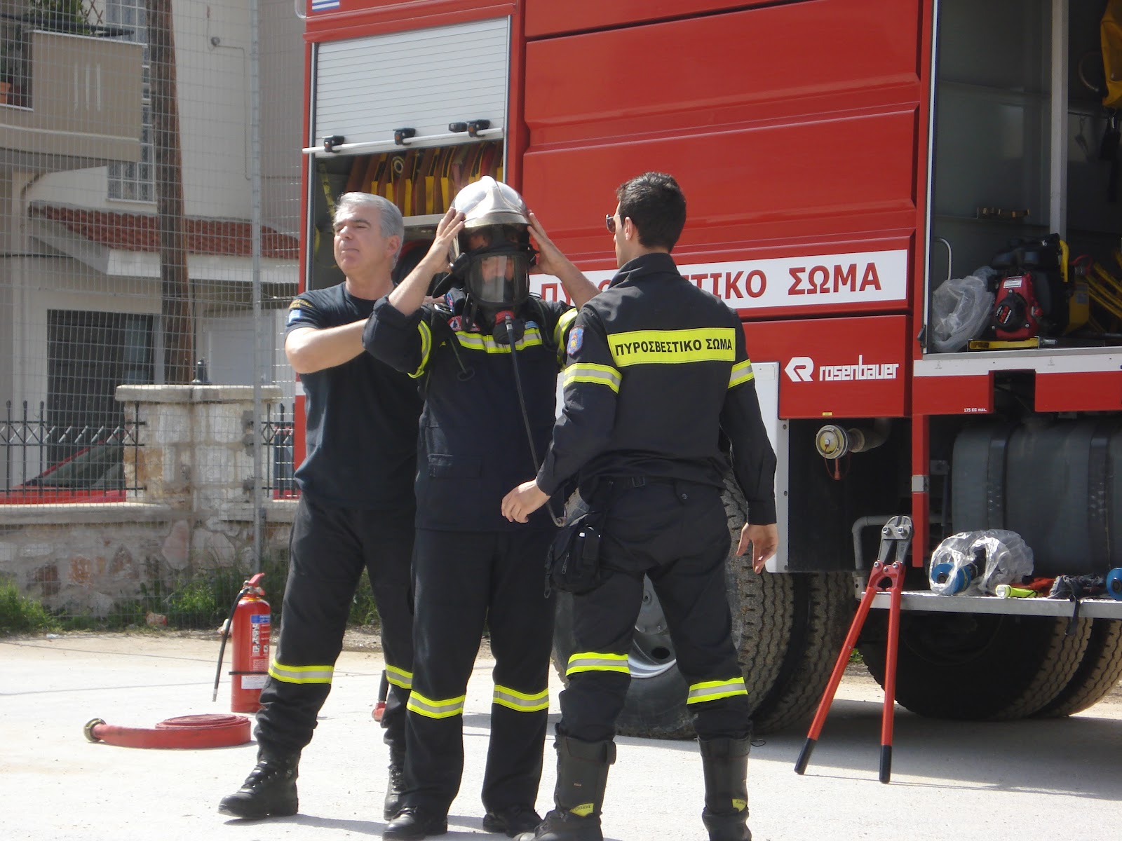 3o Δημοτικό Σχολείο Χρυσούπολης : Η Πυροσβεστική στο σχολείο μας