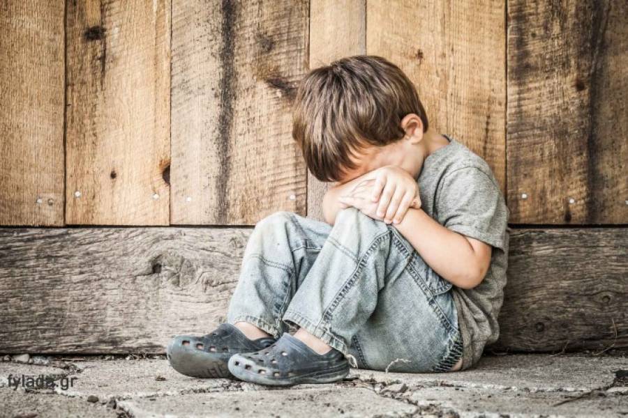 ΚΑΤΑΚΟΡΥΦΟΣ ΚΙ ΕΥΘΕΙΑ...: Ψηφίστηκε και η ταφόπλακα...