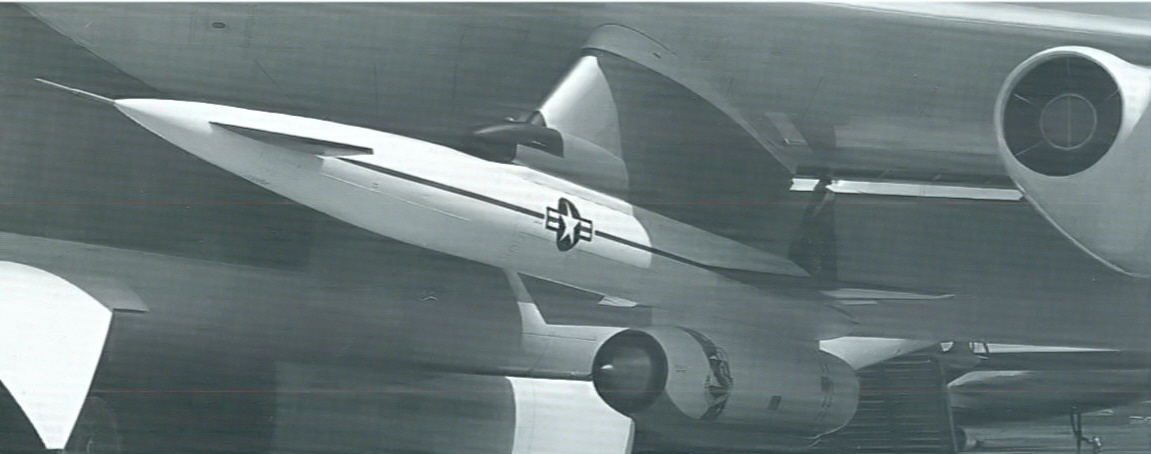 Le North American GAM-77 "Hound Dog".