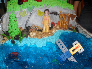 TerryLynnJohnson: Hatchet cake