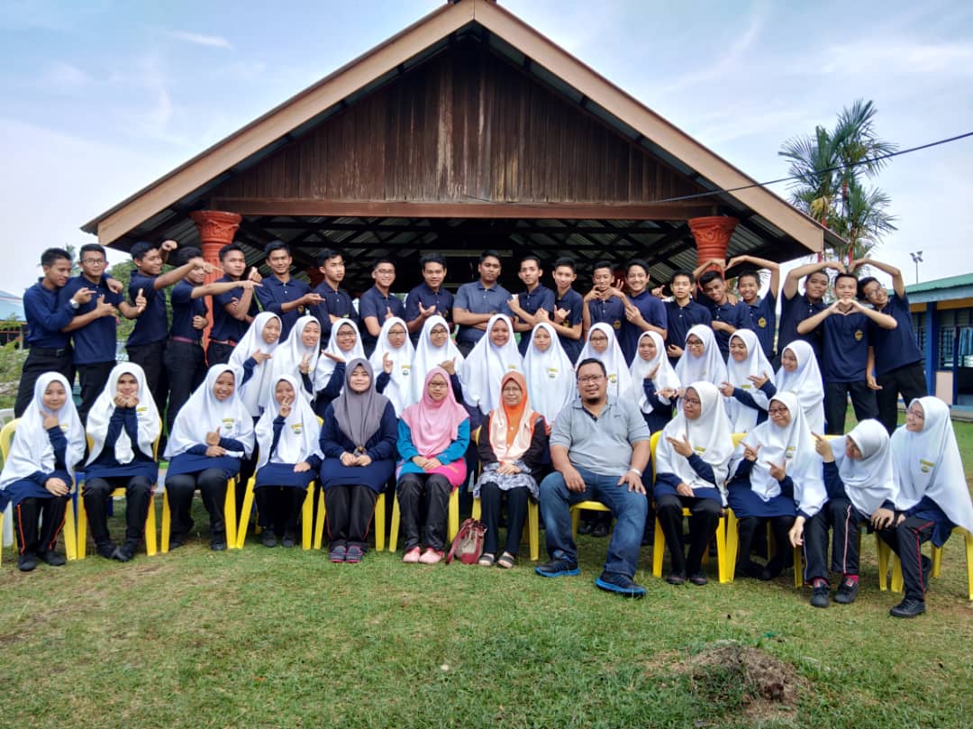 SEKOLAH MENENGAH AGAMA ROMPIN PAHANG: PERKHEMAHAN