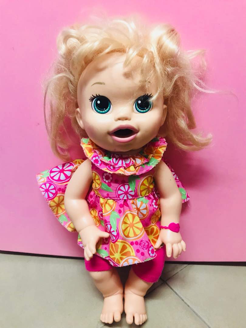 MYBUNDLETOYS2: BABY ALIVE Super Snacks Snacking Sarah