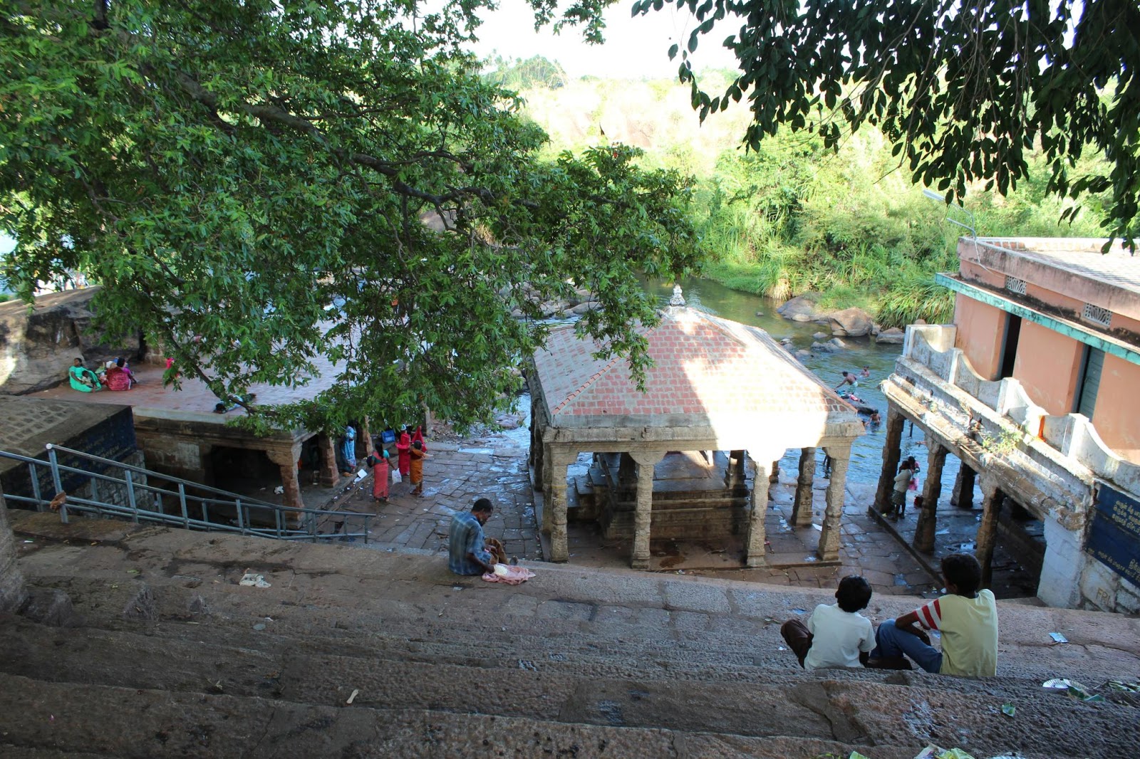 Tamilnadu Tourism: Papanasanathar Temple, Papanasam, Thirunelveli