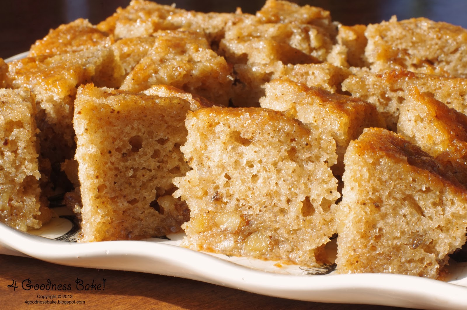 4 goodness bake!: Greek Nut and Spice Cake (a.k.a. Karethopita)