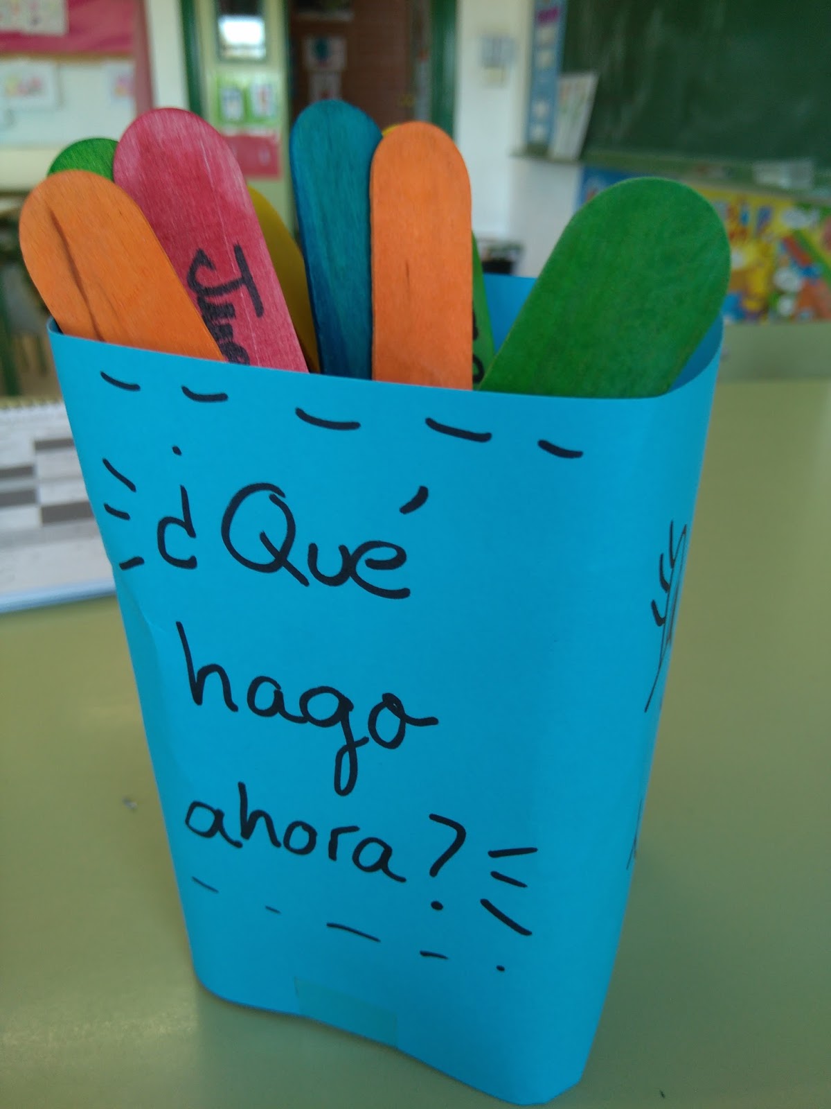 Tizas de colores: Maestra... ¡He terminado! ¿Qué hago ahora?