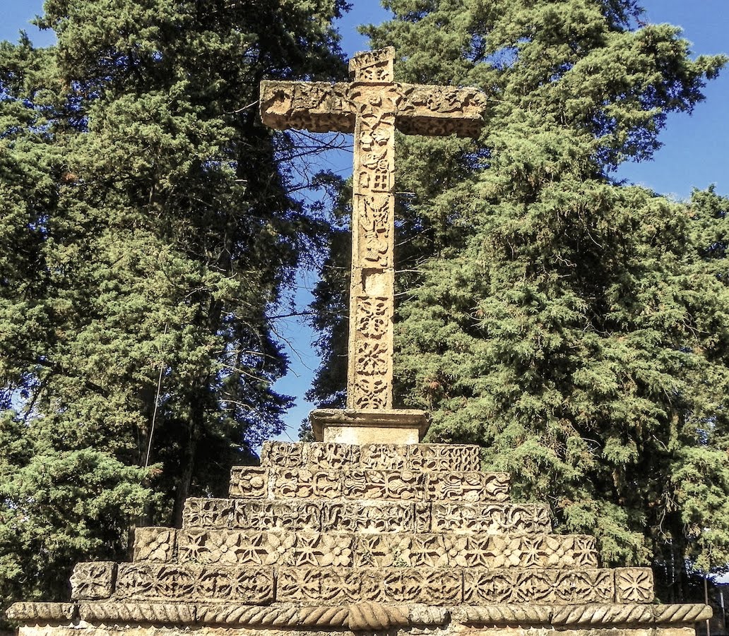 colonialmexico: Mexican Crosses: Santa Maria Tarecuato