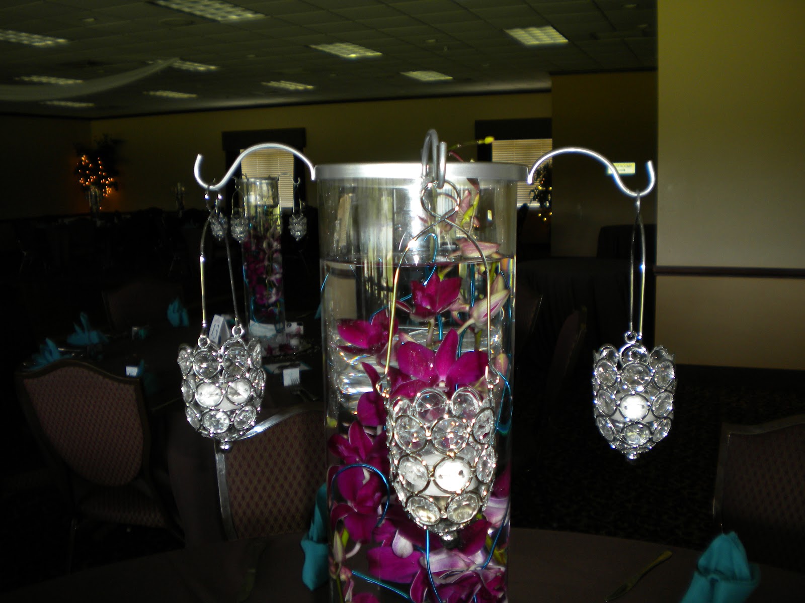 Beautiful Blooms by Jen: Meghan and Tom Errington Sneak Peak 7-30-11