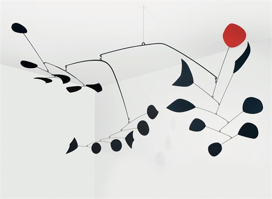 light color sound: calder color