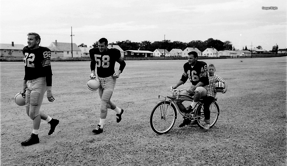 THE INSIDE STORI - BY MARY STORI: CONTINUING TRADITION - PACKERS BIKE ...