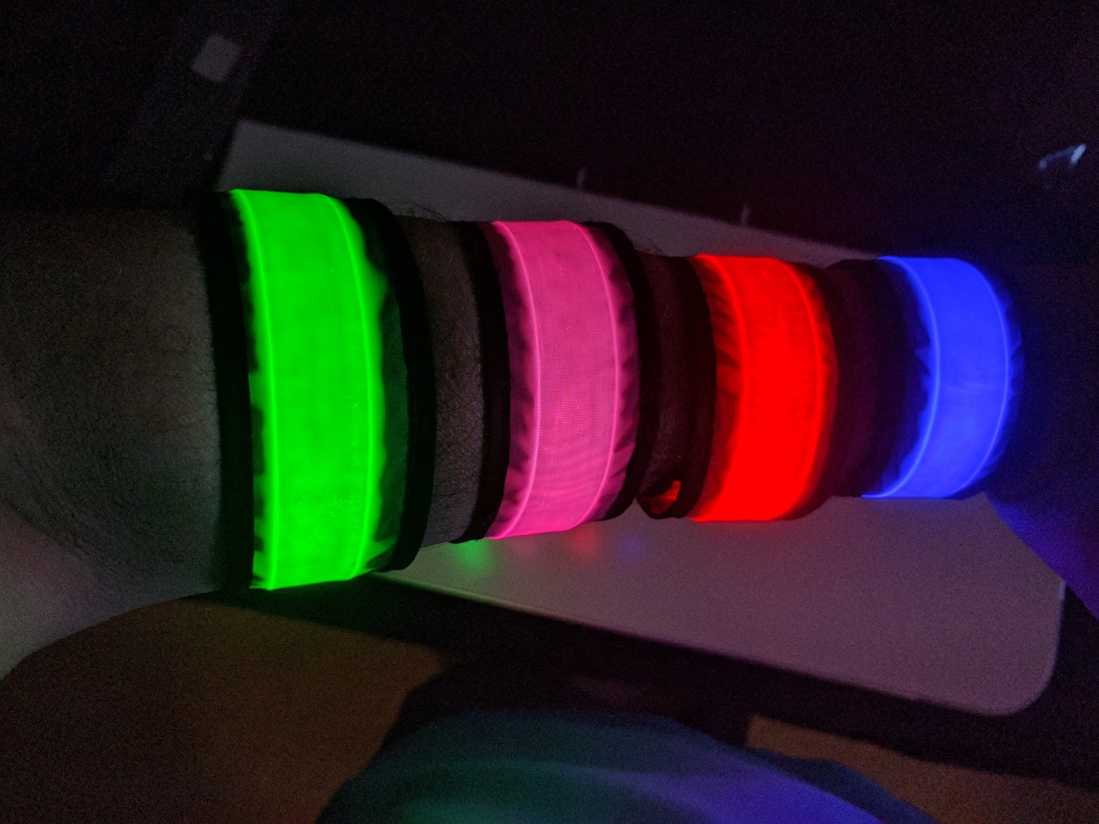 Product Reviews & Tips: LED Slap On Glow Band For Running And Safety Review