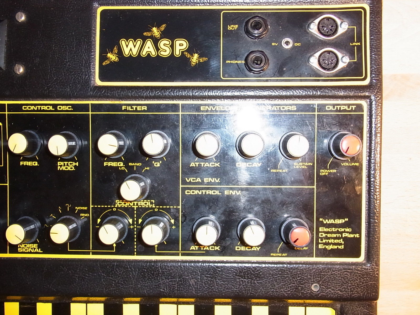 MATRIXSYNTH: 1978 miniMIDI EDP WASP Hybrid Synthesizer