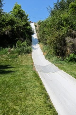 The Hansens: Redneck Water Slide