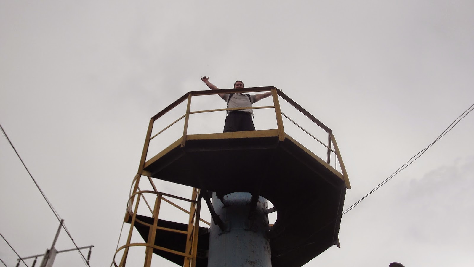 Luke Rallison in Colombia Bogota North