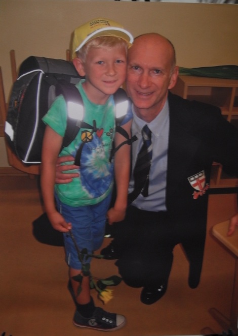 Commander Kelly: Captain Mark Eckel USNR (ret.)