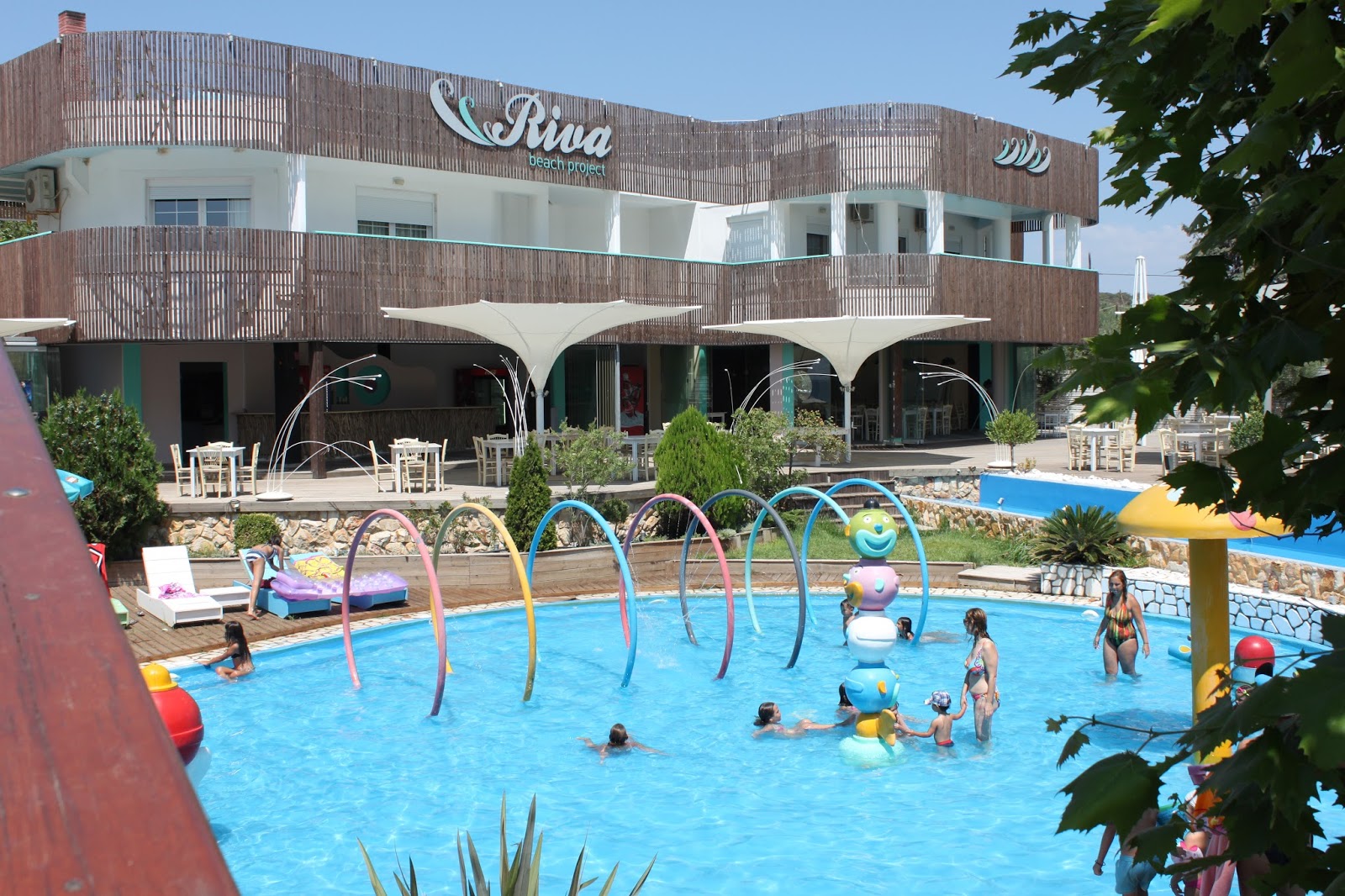 Riva Beach Club & Bar