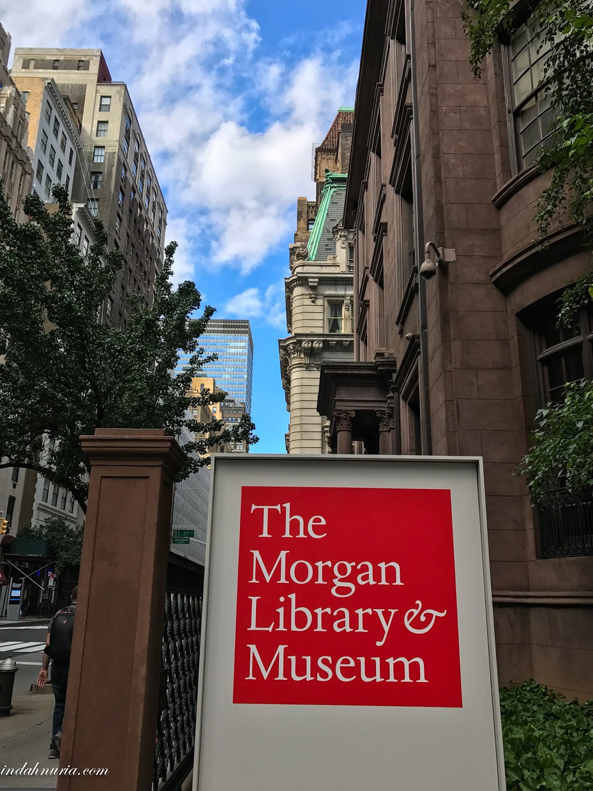My Purple World : The Morgan Library and Museum, NYC