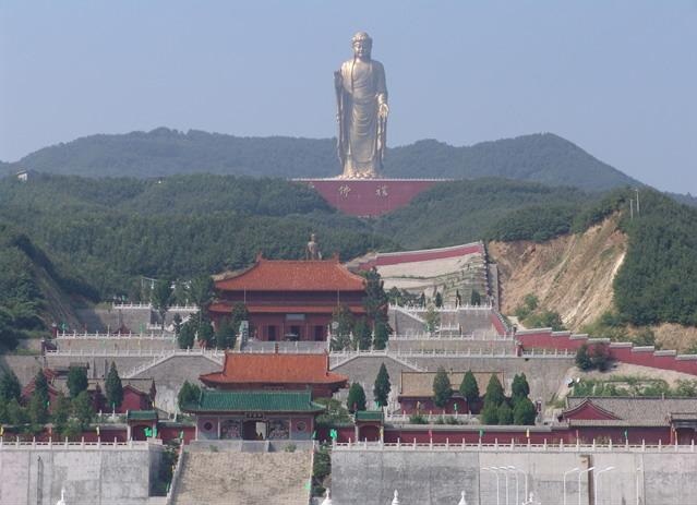 Tallest statue in the world, Spring temple Buddha, China photographs ...