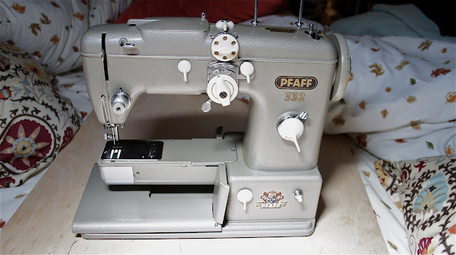 UCanSew2: Pfaff "Dial-A-Stitch" Sewing Machines