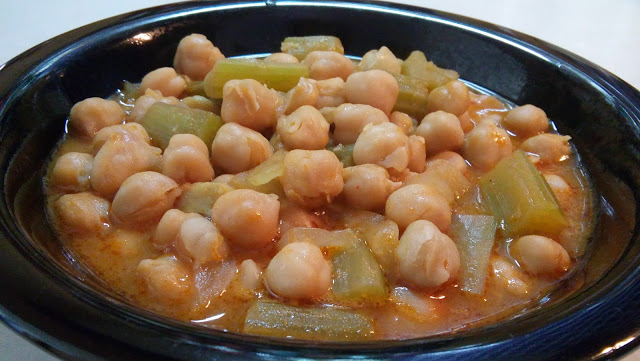 MI COCINERA FAVORITA : GARBANZOS CON CARDILLOS