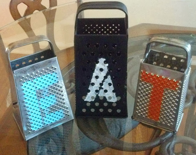 Neeleys Knits: "EAT" Sign, Made From Old Cheese Graters!!